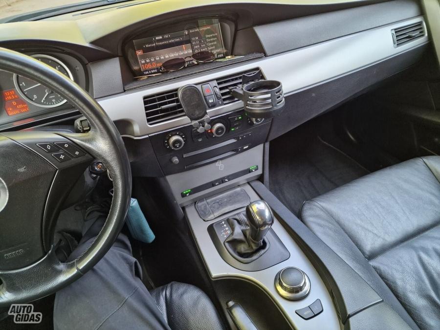 Grey BMW 525 2005 in Panevezys, with an engine capacity of 2.50 L and mileage of 296 thousand km for 3000 €, photo 33 on AUTOMOTO.COM.LV