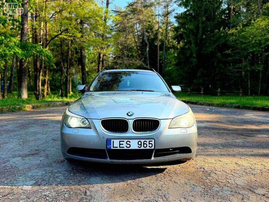 Grey BMW 525 2005 in Kaunas, with an engine capacity of 2.50 L and mileage of 340 thousand km for 2450 €, photo 13 on AUTOMOTO.COM.LV
