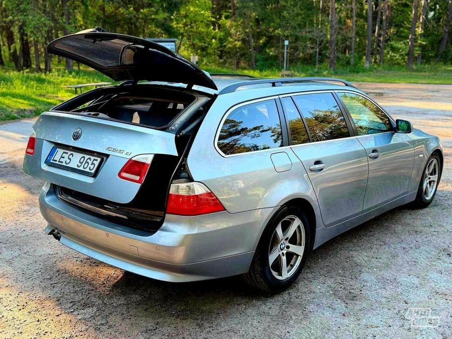 Grey BMW 525 2005 in Kaunas, with an engine capacity of 2.50 L and mileage of 340 thousand km for 2450 €, photo 14 on AUTOMOTO.COM.LV