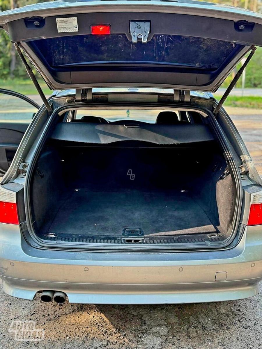 Grey BMW 525 2005 in Kaunas, with an engine capacity of 2.50 L and mileage of 340 thousand km for 2450 €, photo 15 on AUTOMOTO.COM.LV
