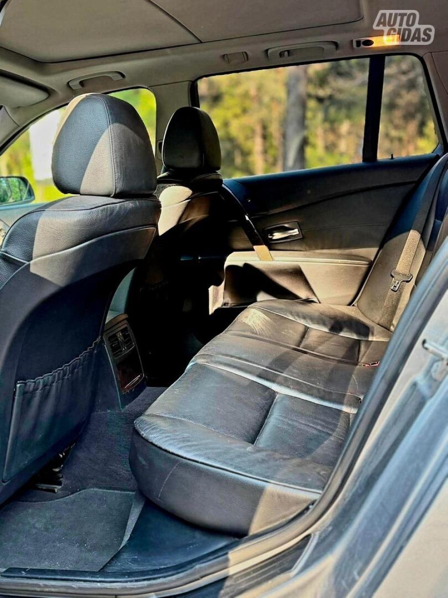 Grey BMW 525 2005 in Kaunas, with an engine capacity of 2.50 L and mileage of 340 thousand km for 2450 €, photo 18 on AUTOMOTO.COM.LV