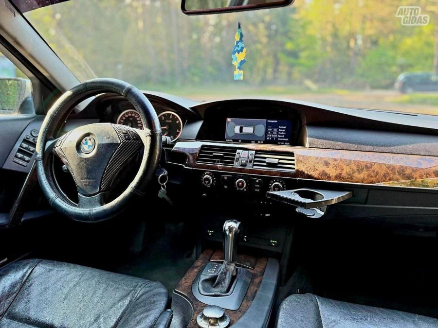 Grey BMW 525 2005 in Kaunas, with an engine capacity of 2.50 L and mileage of 340 thousand km for 2450 €, photo 22 on AUTOMOTO.COM.LV