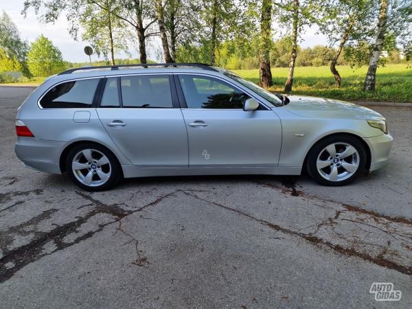 Pelēks BMW 525 2005 Panevēža, ar dzinēja tilpumu 2.50 L un nobraukumu 296 tūkst. km par 3000 €, foto 4 vietnē AUTOMOTO.COM.LV