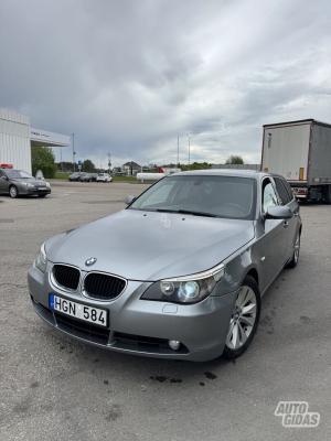 Pelēks BMW 525 2005 Klaipėda, ar dzinēja tilpumu 2.50 L un nobraukumu 336 tūkst. km par 2450 €, foto  vietnē AUTOMOTO.COM.LV