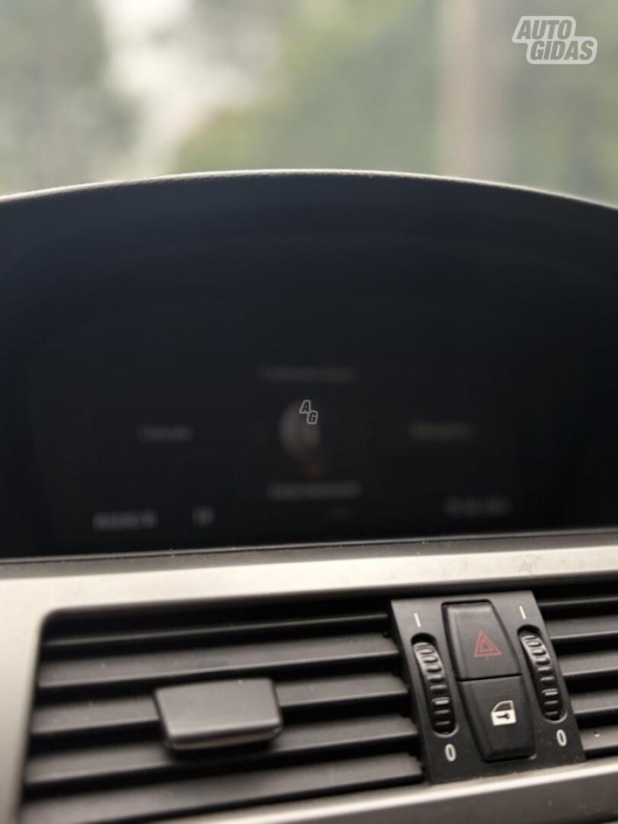 Pelēks BMW 525 2005 Viļņa, ar dzinēja tilpumu 2.50 L un nobraukumu 320 tūkst. km par 1450 €, foto 16 vietnē AUTOMOTO.COM.LV