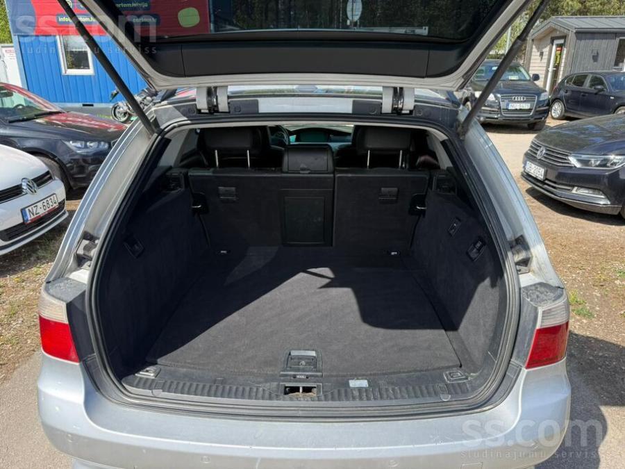 Grey BMW 525 2005 in Riga, with an engine capacity of 2.50 L and mileage of 364 thousand km for 2000 €, photo 5 on AUTOMOTO.COM.LV