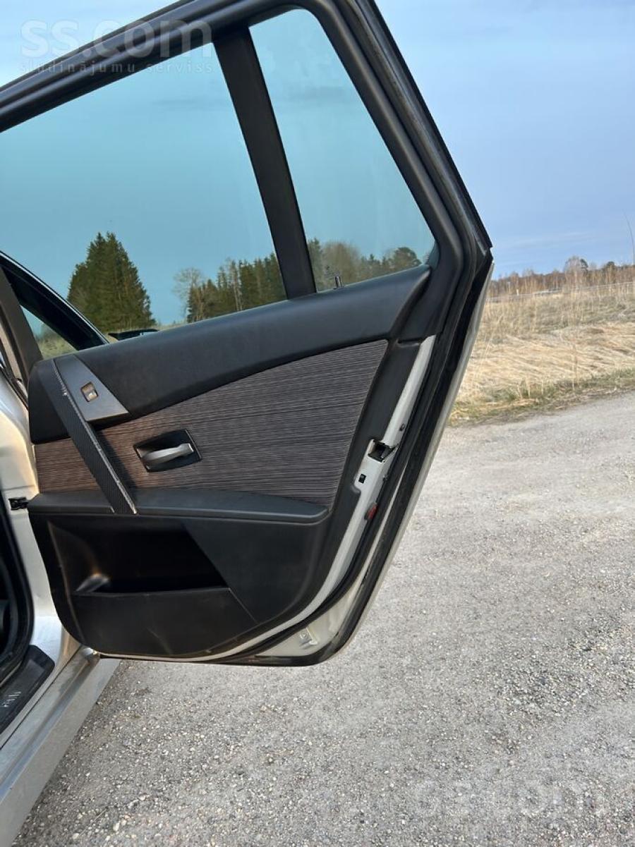 Grey BMW 525 2005 in Rezekne, with an engine capacity of 2.50 L and mileage of 433 thousand km for 3000 €, photo 18 on AUTOMOTO.COM.LV