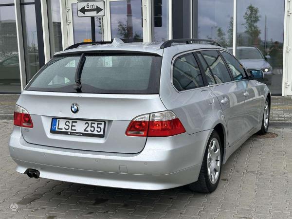 Grey BMW 525 2005 in Vilnius, with an engine capacity of 2.50 L and mileage of 418 thousand km for 1700 €, photo 4 on AUTOMOTO.COM.LV