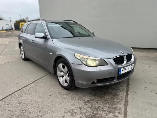 Pelēks BMW 525 2005 Jēkabpils, ar dzinēja tilpumu 2.50 L un nobraukumu 342 tūkst. km par 3200 €, foto 4 vietnē AUTOMOTO.COM.LV