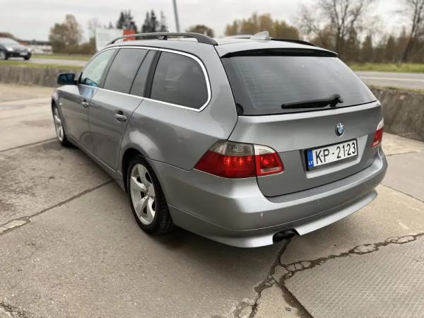 Pelēks BMW 525 2005 Jēkabpils, ar dzinēja tilpumu 2.50 L un nobraukumu 342 tūkst. km par 3200 €, foto 6 vietnē AUTOMOTO.COM.LV