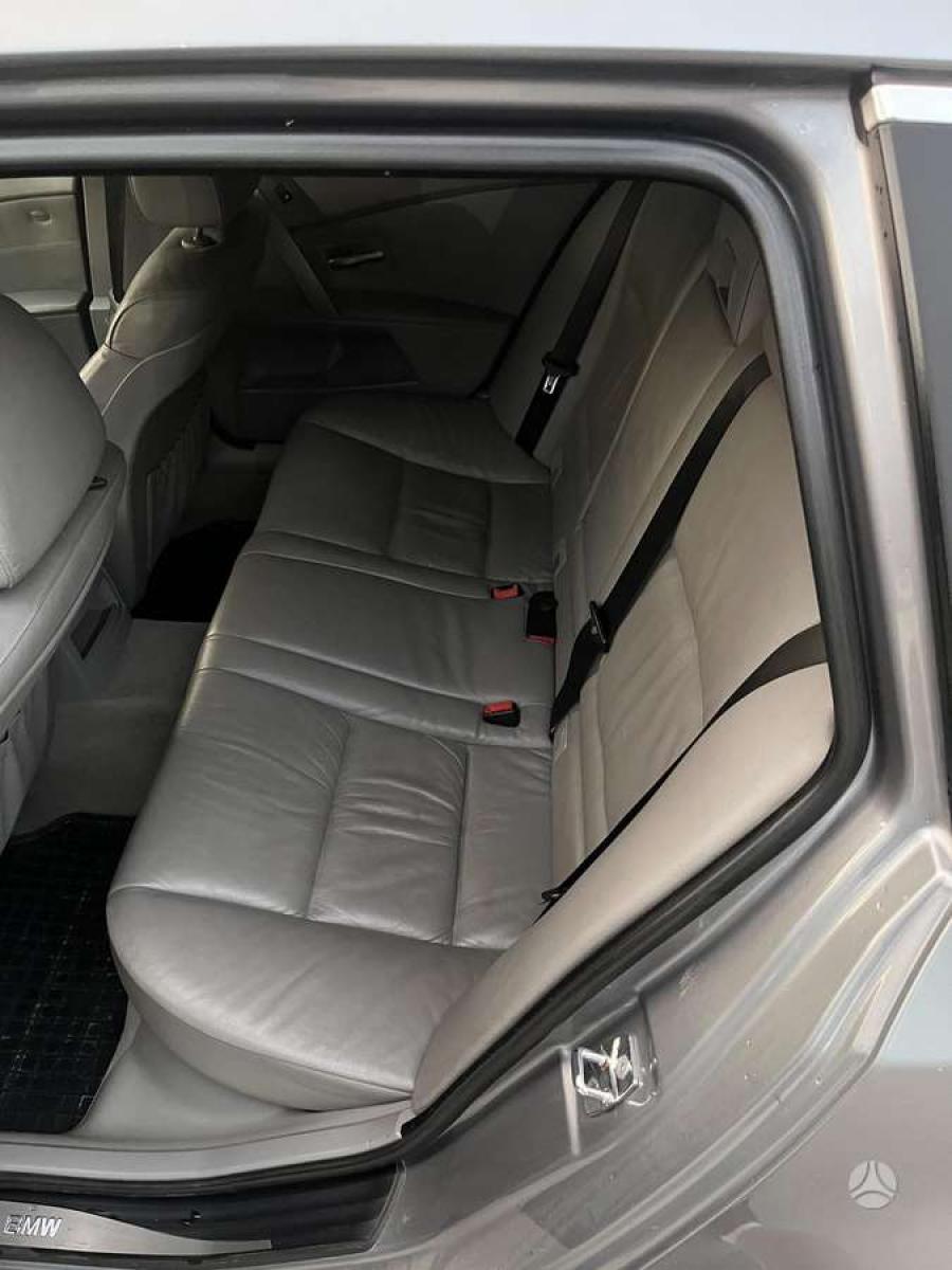 Pelēks BMW 525 2005 Šilalė, ar dzinēja tilpumu 2.50 L un nobraukumu 412 tūkst. km par 3000 €, foto 10 vietnē AUTOMOTO.COM.LV
