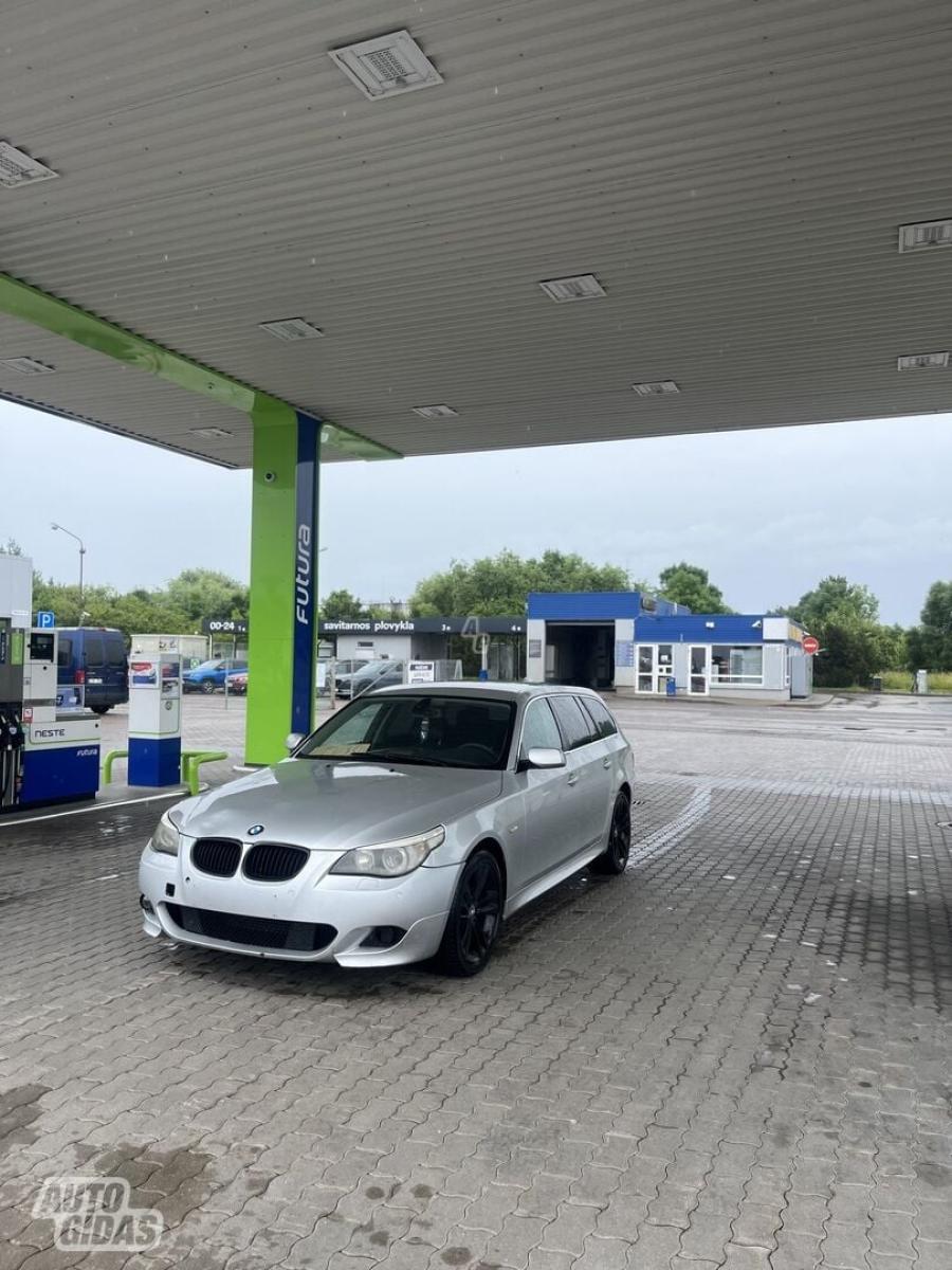 Grey BMW 525 2005 in Klaipeda, with an engine capacity of 2.50 L and mileage of 340 thousand km for 2450 €, photo 1 on AUTOMOTO.COM.LV