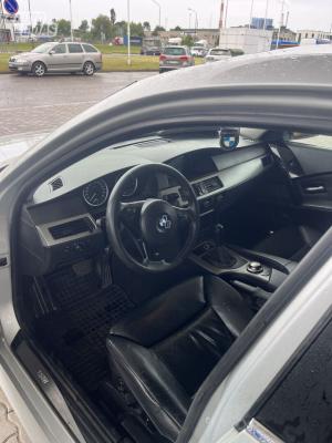 Grey BMW 525 2005 in Klaipeda, with an engine capacity of 2.50 L and mileage of 340 thousand km for 2450 €, photo 12 on AUTOMOTO.COM.LV