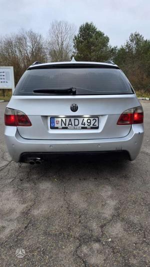 Pelēks BMW 525 2005 Klaipėda, ar dzinēja tilpumu 2.50 L un nobraukumu 400 tūkst. km par 2100 €, foto 3 vietnē AUTOMOTO.COM.LV