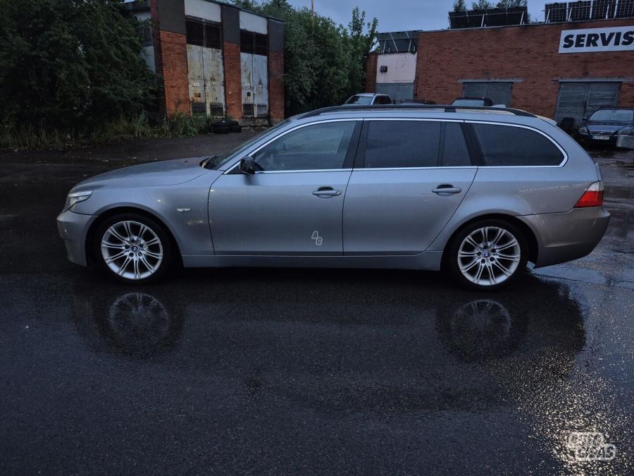 Grey BMW 525 2005 in Kaunas, with an engine capacity of 2.50 L and mileage of 397 thousand km for 3250 €, photo 8 on AUTOMOTO.COM.LV