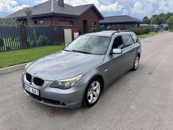 Pelēks BMW 525 2005 Kauņa, ar dzinēja tilpumu 2.50 L un nobraukumu 380 tūkst. km par 2999 €, foto 1 vietnē AUTOMOTO.COM.LV