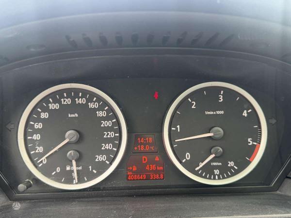 Pelēks BMW 525 2005 Kauņa, ar dzinēja tilpumu 2.50 L un nobraukumu 380 tūkst. km par 2999 €, foto 10 vietnē AUTOMOTO.COM.LV