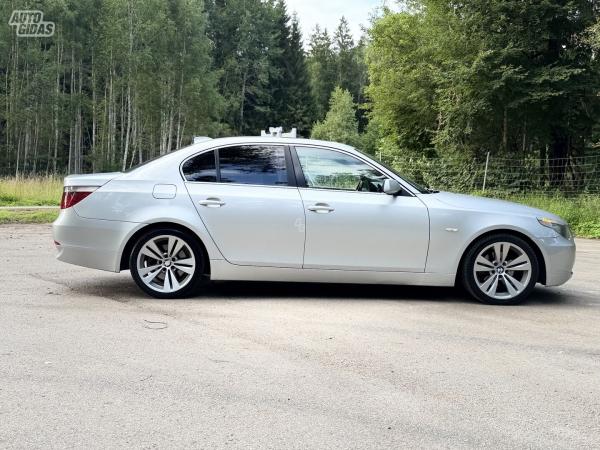 Pelēks BMW 525 2005 Kauņa, ar dzinēja tilpumu 2.50 L un nobraukumu 290 tūkst. km par 2790 €, foto 8 vietnē AUTOMOTO.COM.LV
