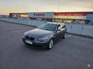 Pelēks BMW 525 2005 Kauņa, ar dzinēja tilpumu 2.50 L un nobraukumu 371 tūkst. km par 1850 €, foto  vietnē AUTOMOTO.COM.LV