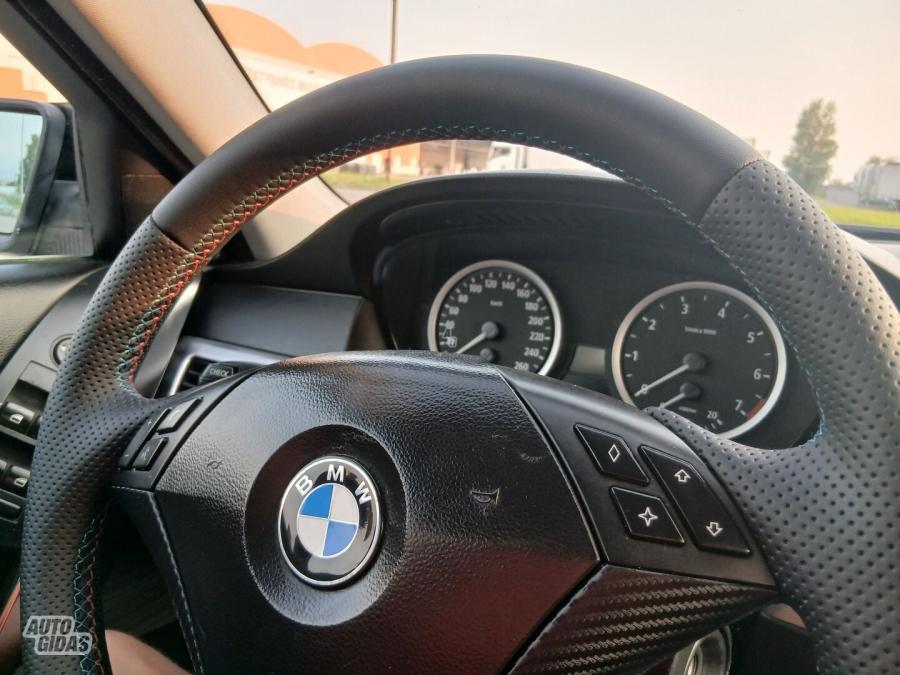Pelēks BMW 525 2005 Šauļi, ar dzinēja tilpumu 2.50 L un nobraukumu 409 tūkst. km par 2100 €, foto 35 vietnē AUTOMOTO.COM.LV