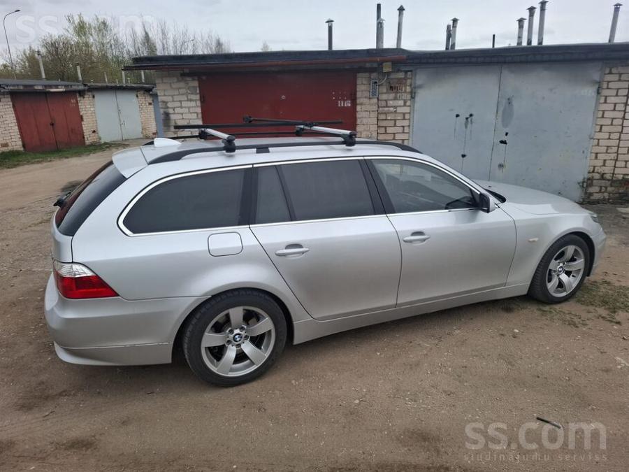 Pelēks BMW 525 2005 Daugavpils, ar dzinēja tilpumu 2.50 L un nobraukumu 350 tūkst. km par 3500 €, foto 4 vietnē AUTOMOTO.COM.LV