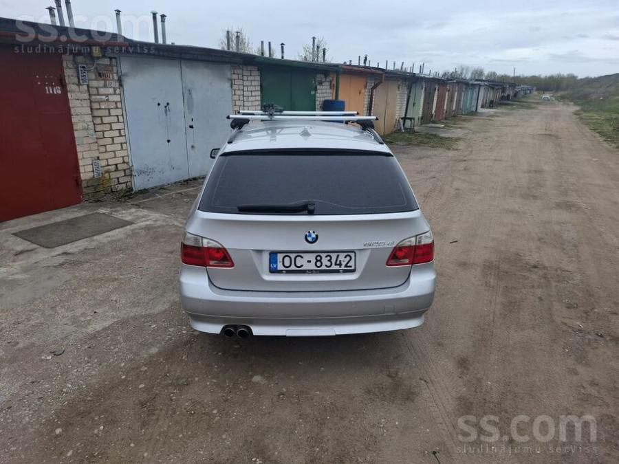 Pelēks BMW 525 2005 Daugavpils, ar dzinēja tilpumu 2.50 L un nobraukumu 350 tūkst. km par 3500 €, foto 5 vietnē AUTOMOTO.COM.LV