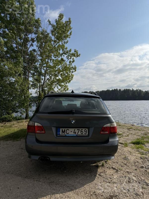 Pelēks BMW 525 2005 Ogre, ar dzinēja tilpumu 2.50 L un nobraukumu 307 tūkst. km par 2500 €, foto 5 vietnē AUTOMOTO.COM.LV
