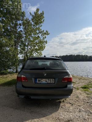 Pelēks BMW 525 2005 Ogre, ar dzinēja tilpumu 2.50 L un nobraukumu 307 tūkst. km par 2500 €, foto 5 vietnē AUTOMOTO.COM.LV