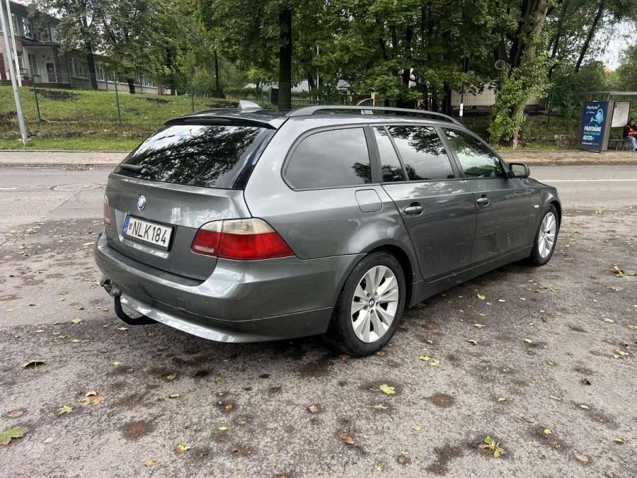 Grey BMW 525 2005 in Vilnius, with an engine capacity of 2.50 L and mileage of 442 thousand km for 2900 €, photo 6 on AUTOMOTO.COM.LV