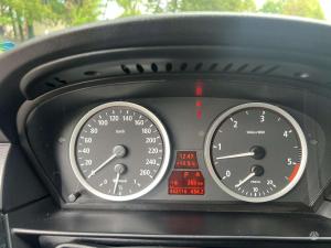 Grey BMW 525 2005 in Vilnius, with an engine capacity of 2.50 L and mileage of 442 thousand km for 2900 €, photo 20 on AUTOMOTO.COM.LV