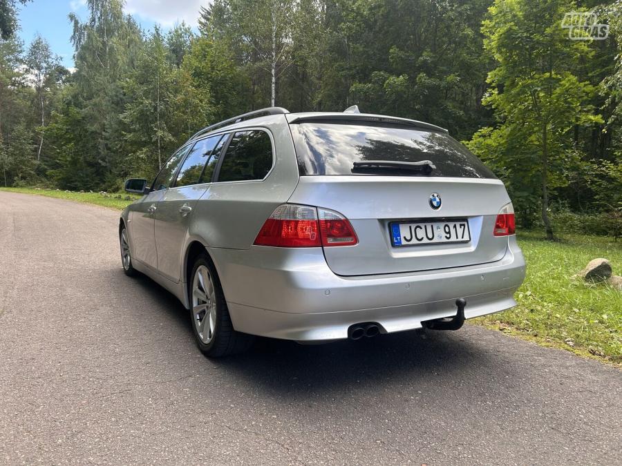 Grey BMW 525 2005 in Kaunas, with an engine capacity of 2.50 L and mileage of 407 thousand km for 2690 €, photo 4 on AUTOMOTO.COM.LV