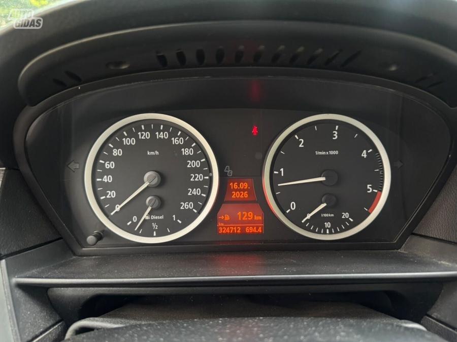 Grey BMW 525 2005 in Kaunas, with an engine capacity of 2.50 L and mileage of 0 thousand km for 2850 €, photo 25 on AUTOMOTO.COM.LV