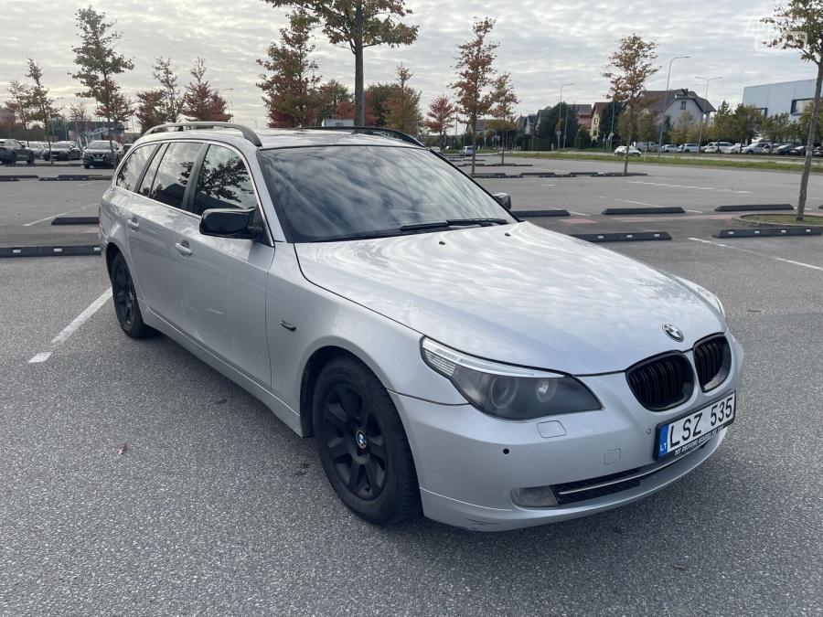 Pelēks BMW 525 2005 Klaipėda, ar dzinēja tilpumu 2.50 L un nobraukumu 0 tūkst. km par 1800 €, foto 3 vietnē AUTOMOTO.COM.LV