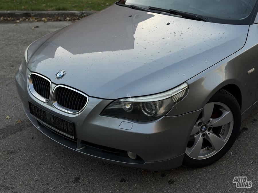 Pelēks BMW 525 2005 Rokiškis, ar dzinēja tilpumu 2.50 L un nobraukumu 339 tūkst. km par 2450 €, foto 13 vietnē AUTOMOTO.COM.LV