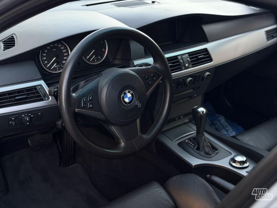 Pelēks BMW 525 2005 Rokiškis, ar dzinēja tilpumu 2.50 L un nobraukumu 339 tūkst. km par 2450 €, foto 22 vietnē AUTOMOTO.COM.LV