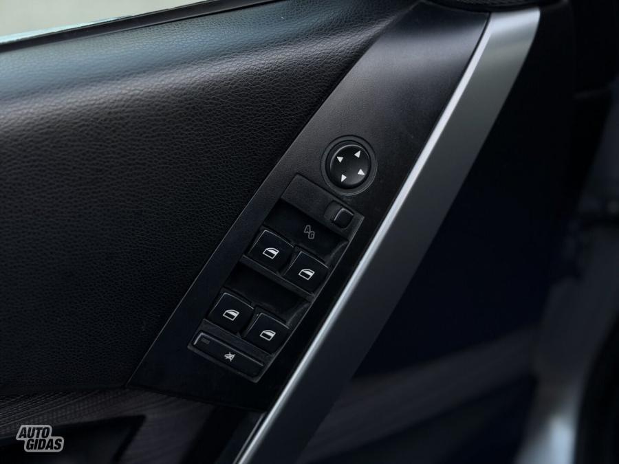 Pelēks BMW 525 2005 Rokiškis, ar dzinēja tilpumu 2.50 L un nobraukumu 339 tūkst. km par 2450 €, foto 34 vietnē AUTOMOTO.COM.LV