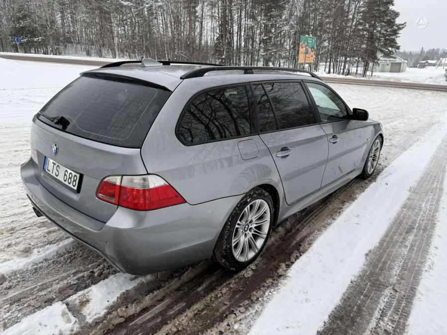 Pelēks BMW 525 2006 Švenčionys, ar dzinēja tilpumu 2.50 L un nobraukumu 381 tūkst. km par 3250 €, foto 4 vietnē AUTOMOTO.COM.LV