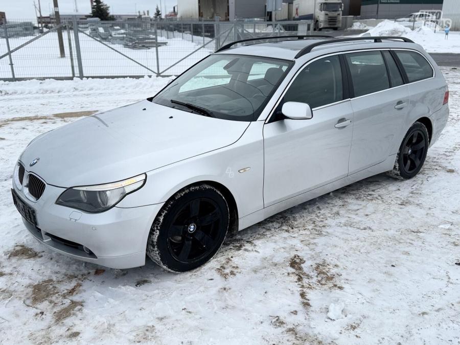 Grey BMW 525 2006 in Kaunas, with an engine capacity of 2.50 L and mileage of 260 thousand km for 3200 €, photo 11 on AUTOMOTO.COM.LV