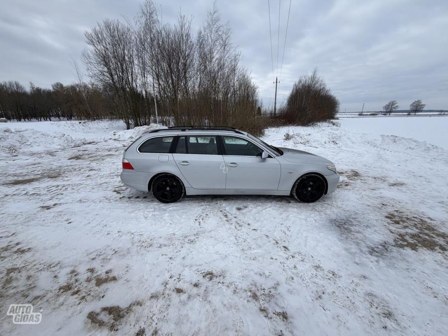 Grey BMW 525 2006 in Kaunas, with an engine capacity of 2.50 L and mileage of 260 thousand km for 3200 €, photo 17 on AUTOMOTO.COM.LV