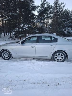 Pelēks BMW 525 2006 Viļņa, ar dzinēja tilpumu 2.50 L un nobraukumu 355 tūkst. km par 3200 €, foto 4 vietnē AUTOMOTO.COM.LV
