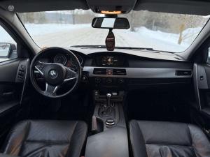 Pelēks BMW 525 2006 Kauņa, ar dzinēja tilpumu 2.50 L un nobraukumu 206 tūkst. km par 2950 €, foto 9 vietnē AUTOMOTO.COM.LV