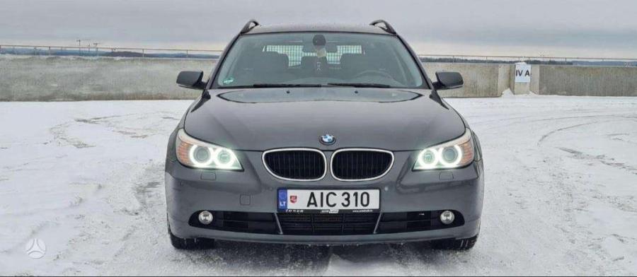 Grey BMW 525 2006 in Vilnius, with an engine capacity of 2.50 L and mileage of 242 thousand km for 3500 €, photo 8 on AUTOMOTO.COM.LV