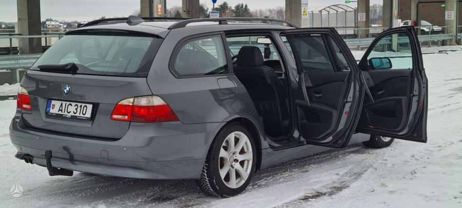 Grey BMW 525 2006 in Vilnius, with an engine capacity of 2.50 L and mileage of 242 thousand km for 3500 €, photo 15 on AUTOMOTO.COM.LV