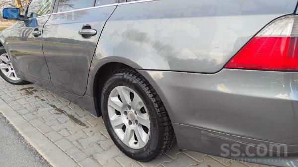 Pelēks BMW 525 2006 Rīga, ar dzinēja tilpumu 2.50 L un nobraukumu 257 tūkst. km par 3700 €, foto 3 vietnē AUTOMOTO.COM.LV
