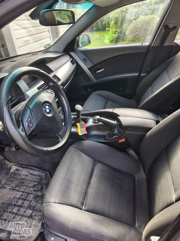 Pelēks BMW 525 2006 Kauņa, ar dzinēja tilpumu 2.50 L un nobraukumu 452 tūkst. km par 1899 €, foto 2 vietnē AUTOMOTO.COM.LV