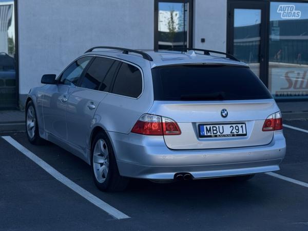 Pelēks BMW 525 2006 Kauņa, ar dzinēja tilpumu 2.50 L un nobraukumu 222 tūkst. km par 2300 €, foto 3 vietnē AUTOMOTO.COM.LV