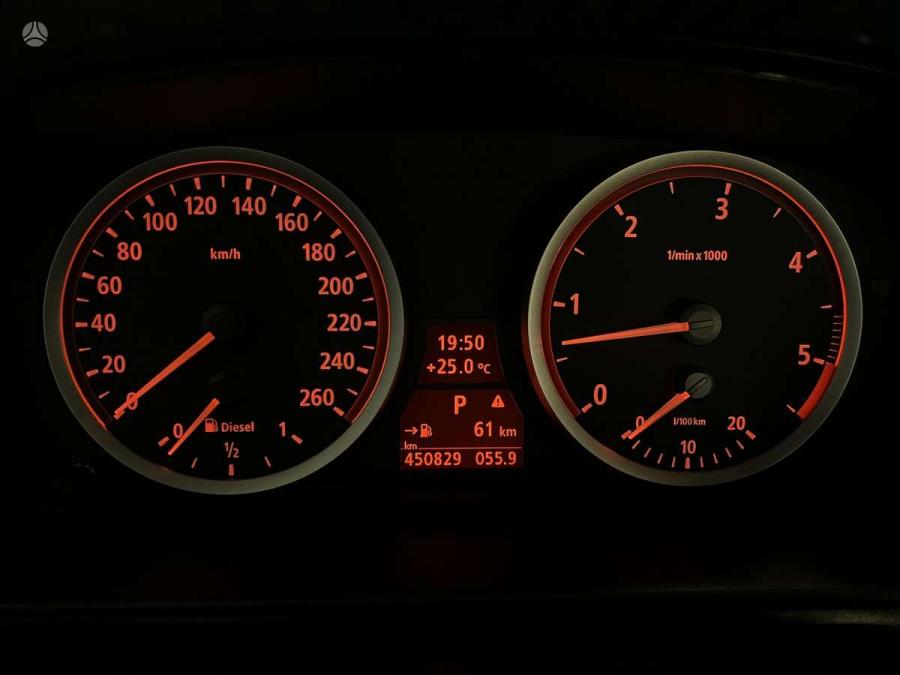 Pelēks BMW 525 2006 Viļņa, ar dzinēja tilpumu 2.50 L un nobraukumu 450 tūkst. km par 1750 €, foto 18 vietnē AUTOMOTO.COM.LV