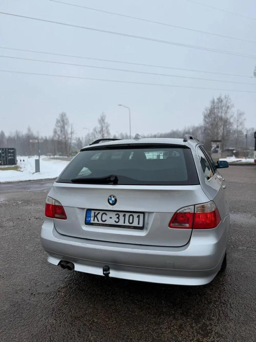 Pelēks BMW 525 2006 Rīga, ar dzinēja tilpumu 2.50 L un nobraukumu 324 tūkst. km par 3100 €, foto 7 vietnē AUTOMOTO.COM.LV