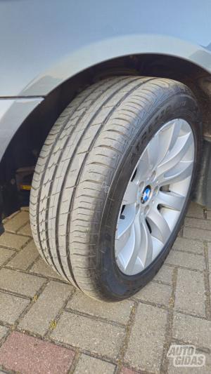 Grey BMW 525 2006 in Marijampole, with an engine capacity of 2.50 L and mileage of 304 thousand km for 2750 €, photo 12 on AUTOMOTO.COM.LV