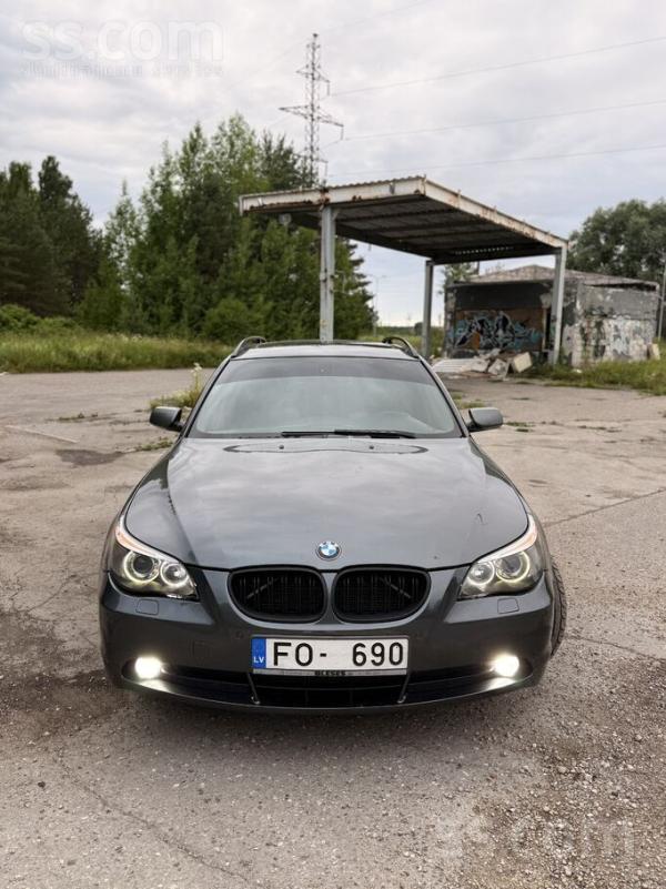 Grey BMW 525 2006 in Riga, with an engine capacity of 2.50 L and mileage of 425 thousand km for 3300 €, photo 3 on AUTOMOTO.COM.LV